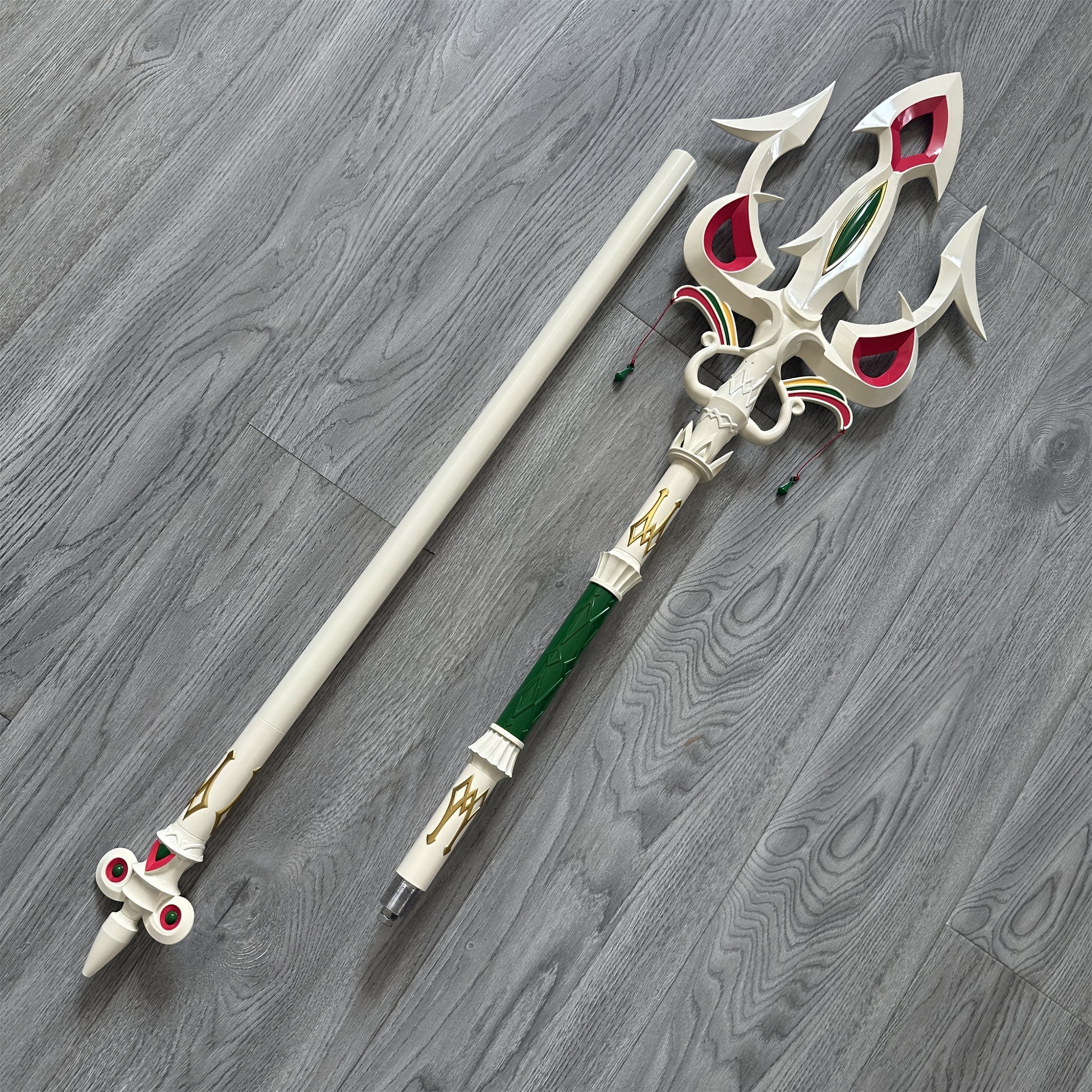 Lightscale Trident Real Life Metal Replica 73" – WilliamMetalBlade