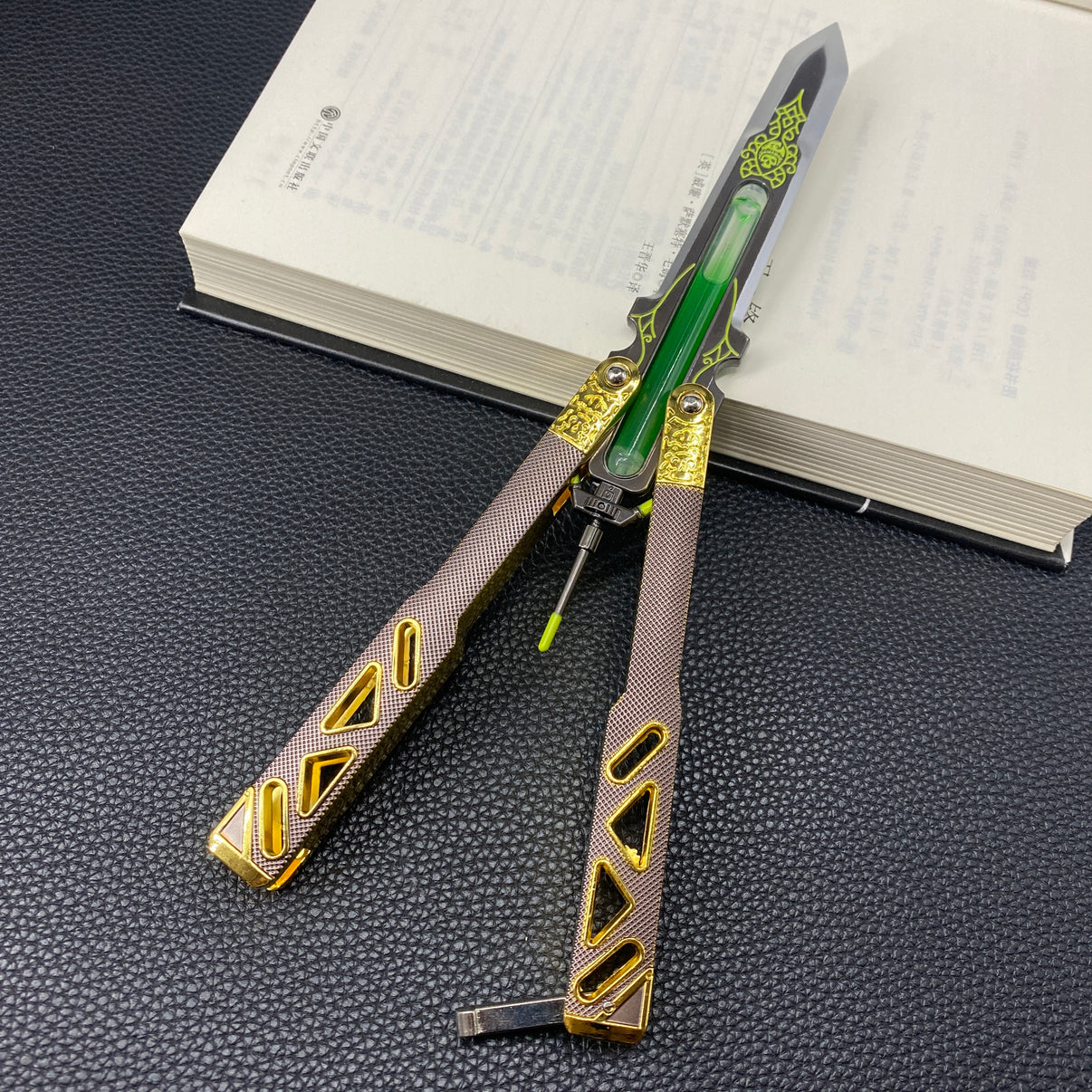 Metal Octane Heirloom V3 Real Liquid Tube Craft Balisong Replica ...