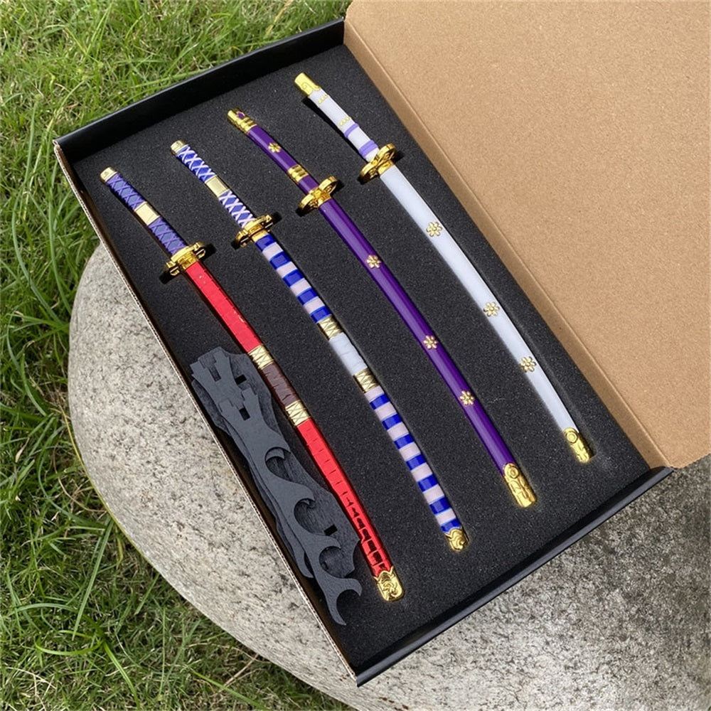 Roronoa Zoro Swords Small Alloy Katana Replica Gift Box – WilliamMetalBlade